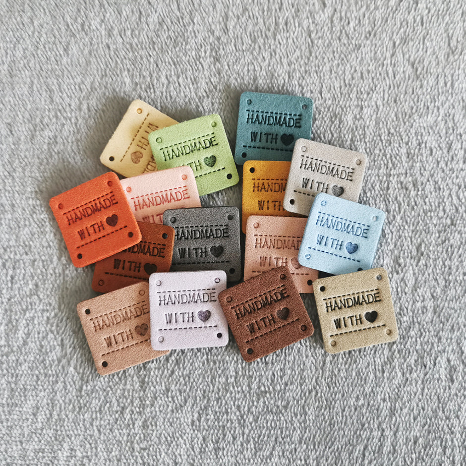 Not customized fabric label – Henry Design Studio
